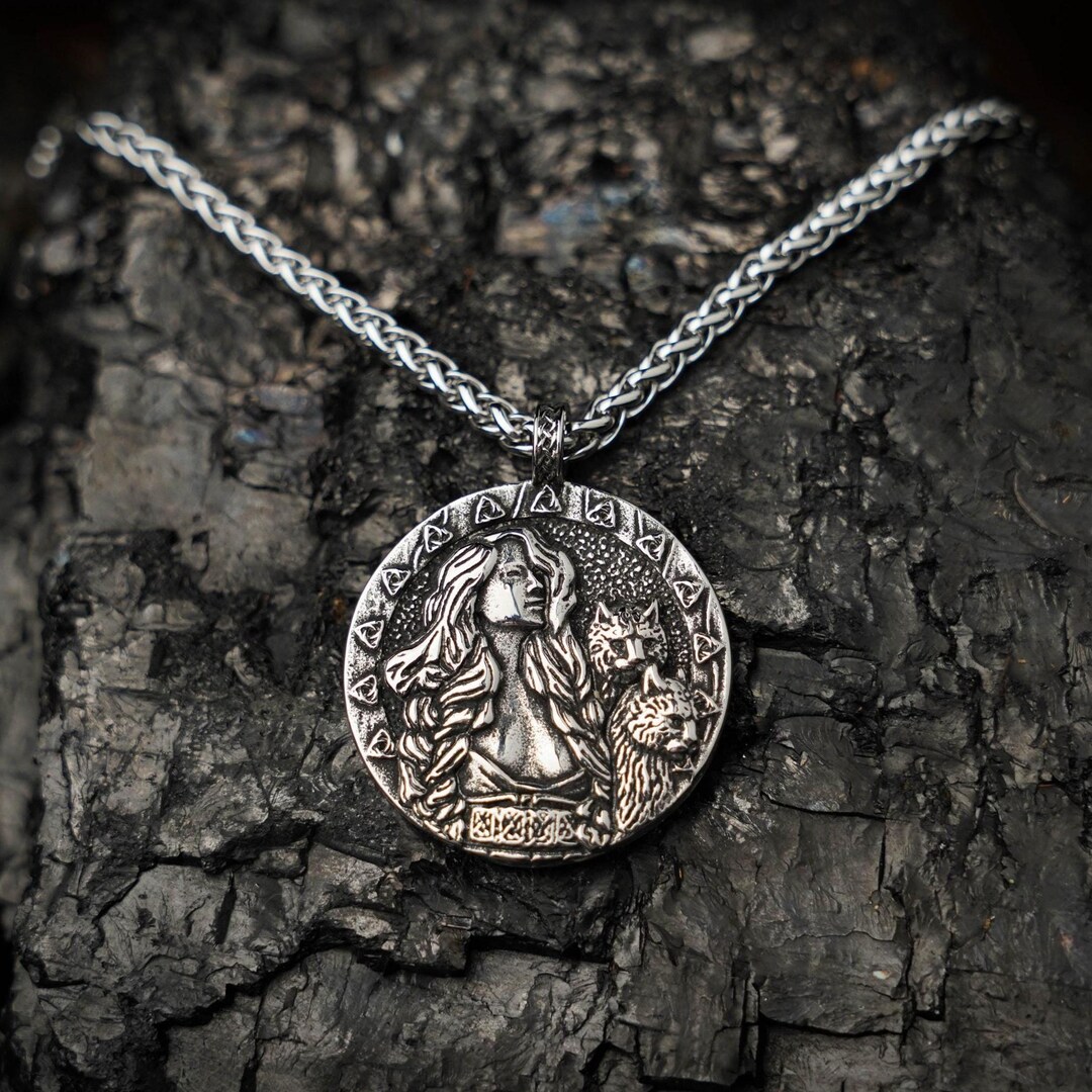 Freya Necklace, Norse Goddess Pendant, Nordic Amulet for Women, Pagan ...