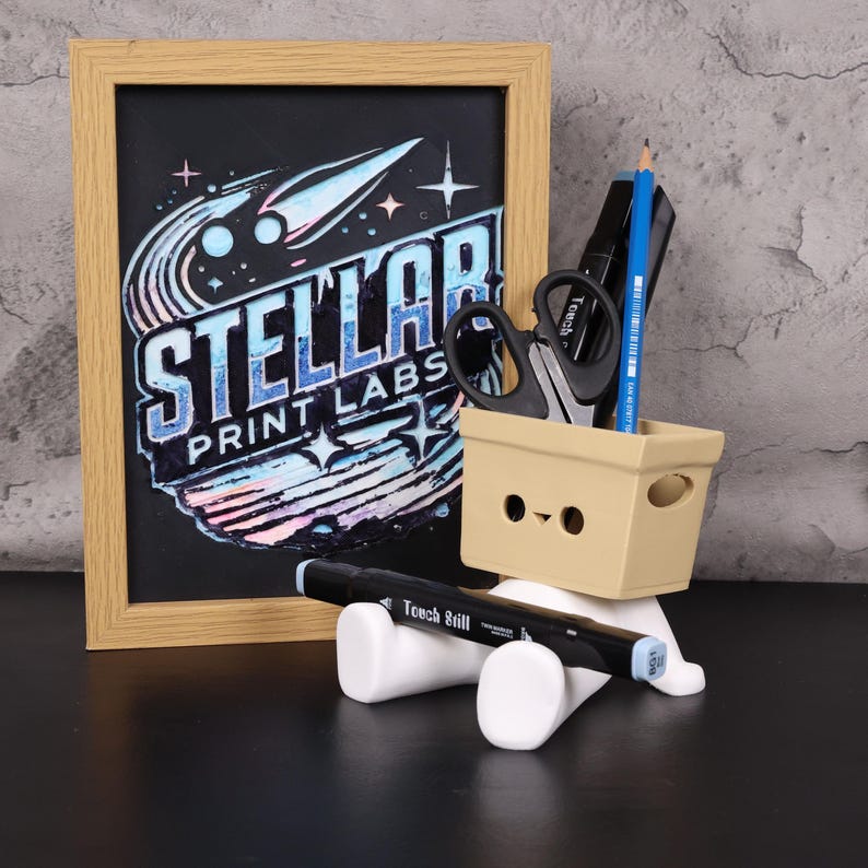 Cute Box Head Pen Holder 3D Printed Sitting Character Desk Organizer ...