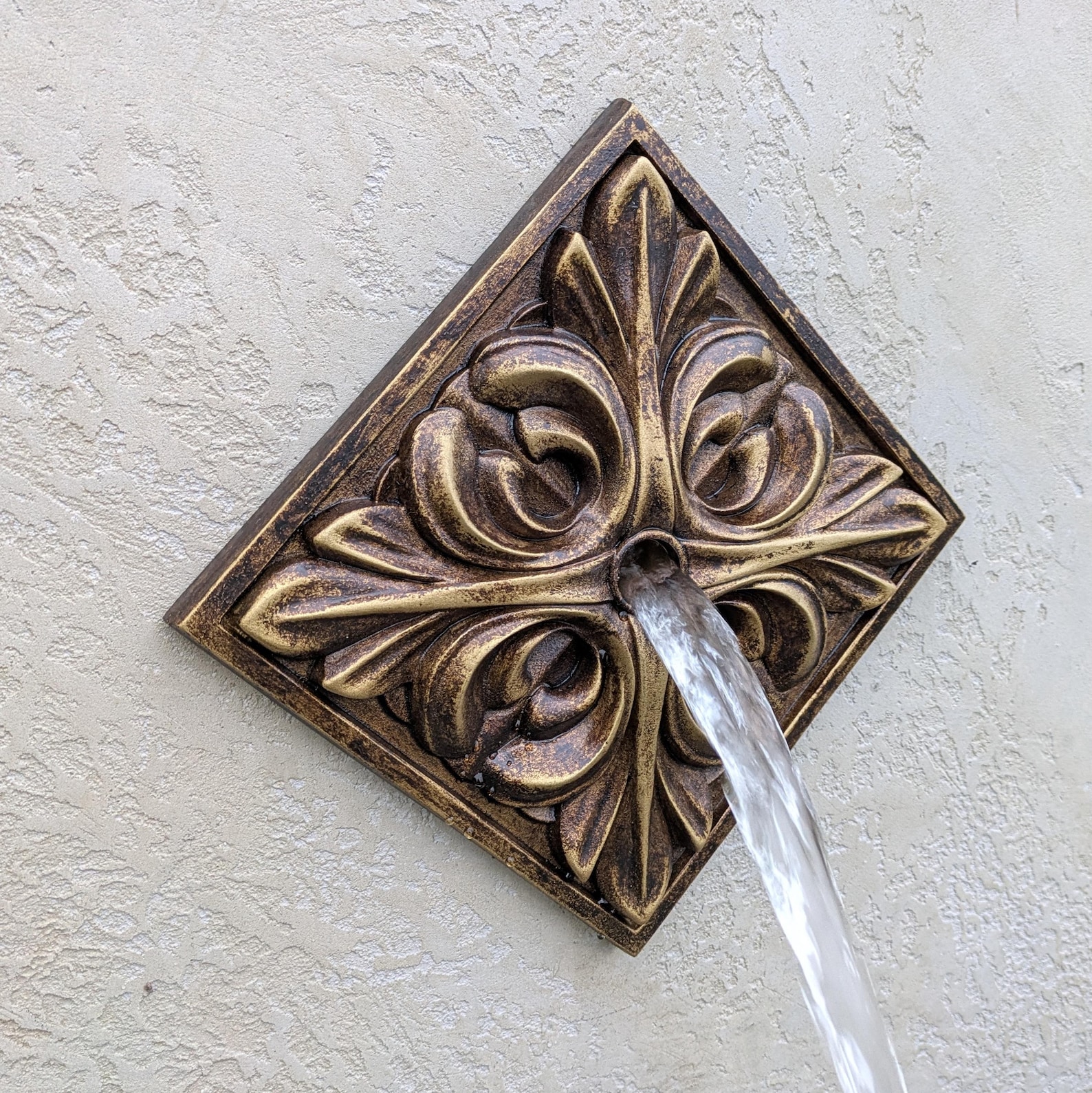 Set of 2 Items Water Spout 8" Pool Water Feature Raised Pool Wall ...