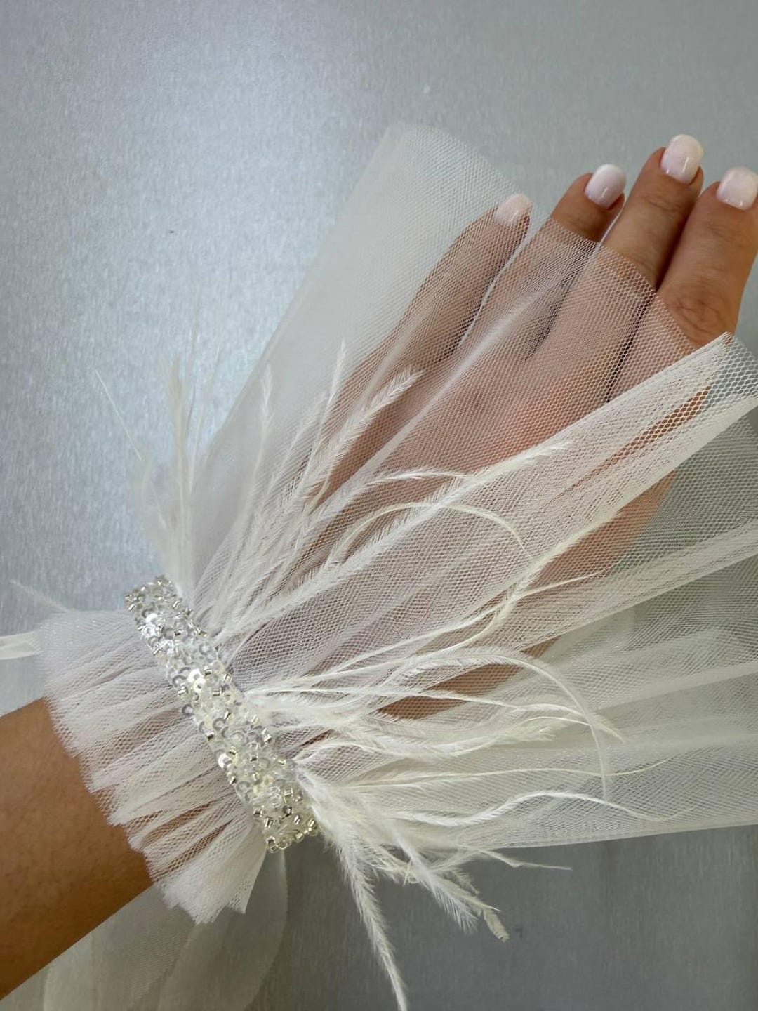 Tulle Wrist Cuffs With Swan Feathers | Wedding Hand Accessories | Decor ...
