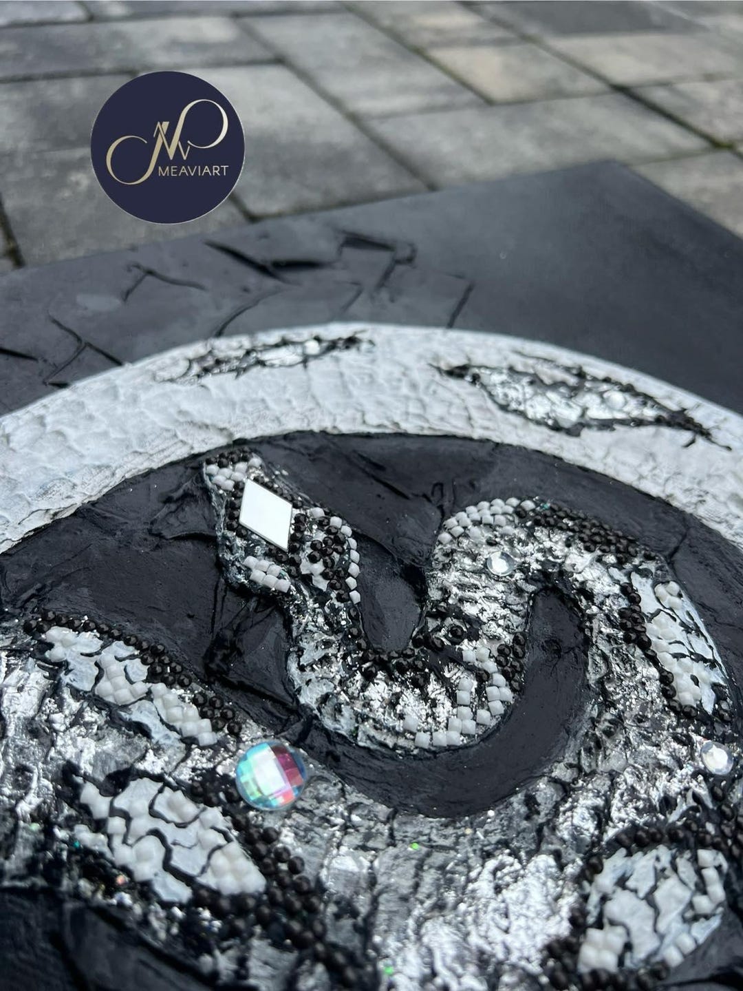 Textured Painting Featuring a Snake. Size 40x40x3 Cm, Acrylic Paints ...