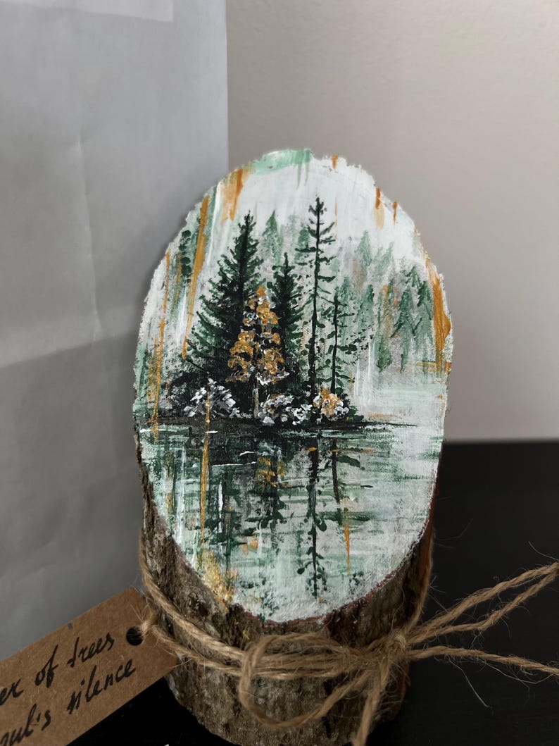 Hand-painted Forest Animal Wood Slice: Natural Tree Stump Art - Etsy