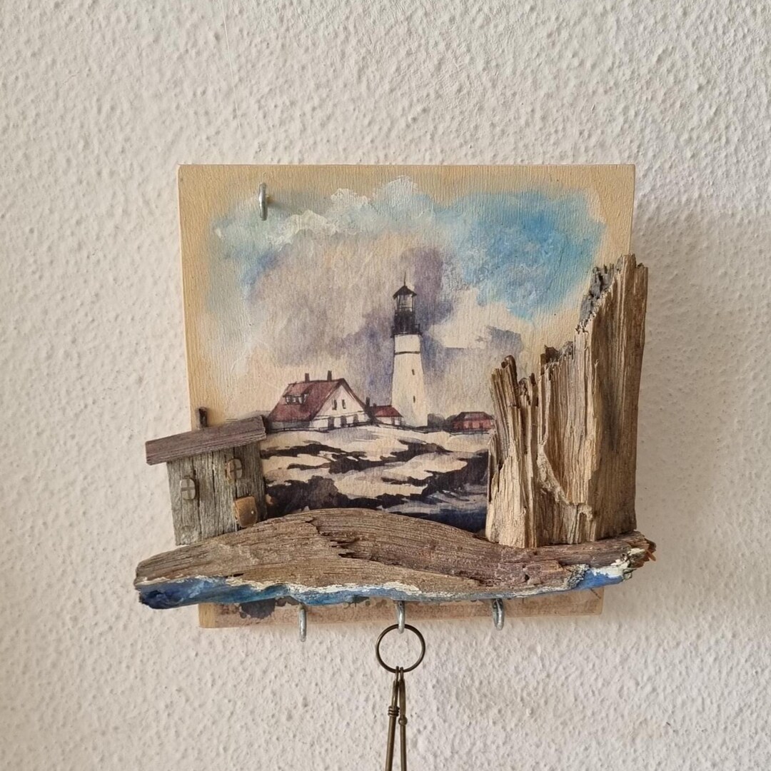 Seaside Wooden Key Holder. Nautical Key Rack With Driftwood and ...