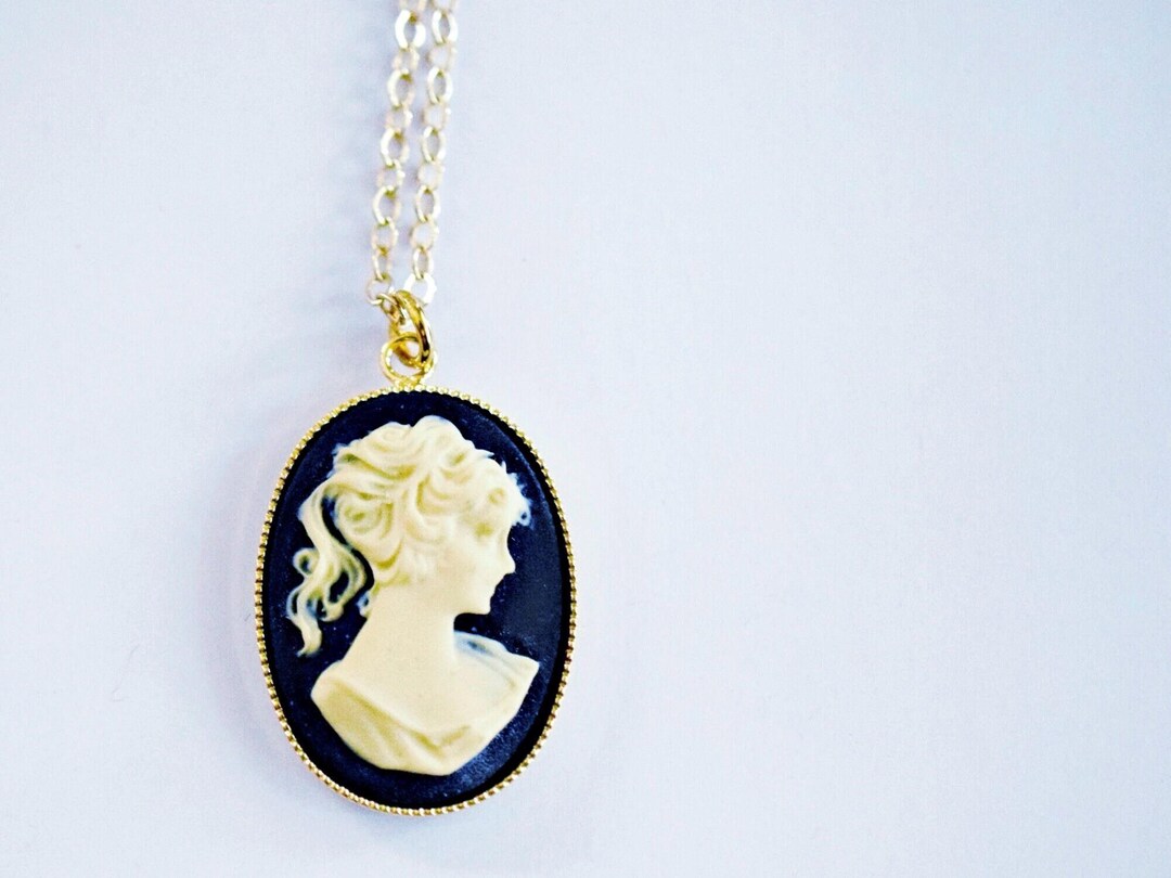 Gothic Princess Cameo Necklace Gold Cameo Pendant Classic Ponytail ...