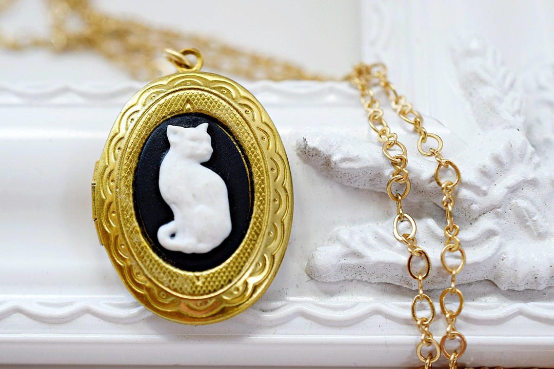 Cat Locket Necklace, Black Cat Necklace, Photo Locket, Vintage Style ...