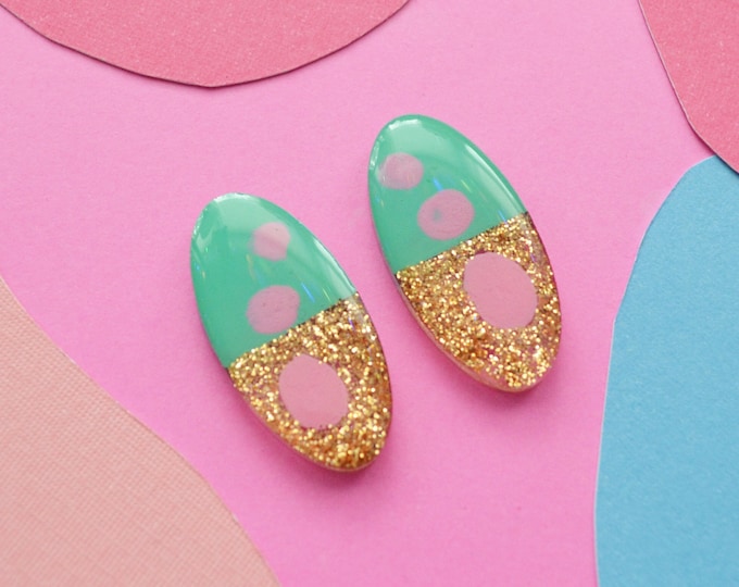 Acrylic Stud Glitter Resin Earrings Oval Stud Earrings Laser Cut ...