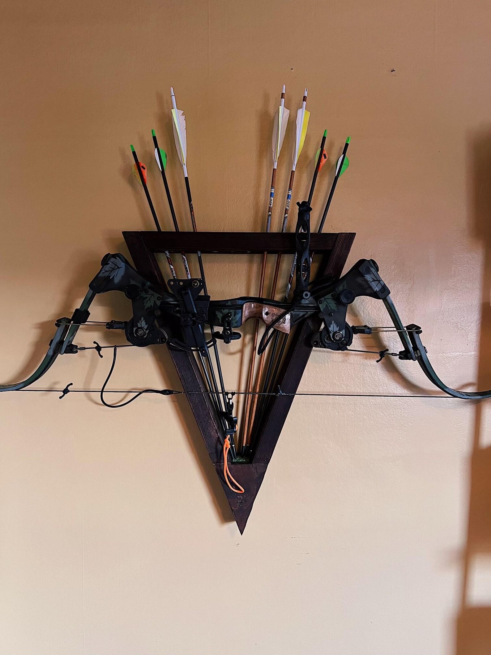 Bow and Arrow Wall Display - Etsy