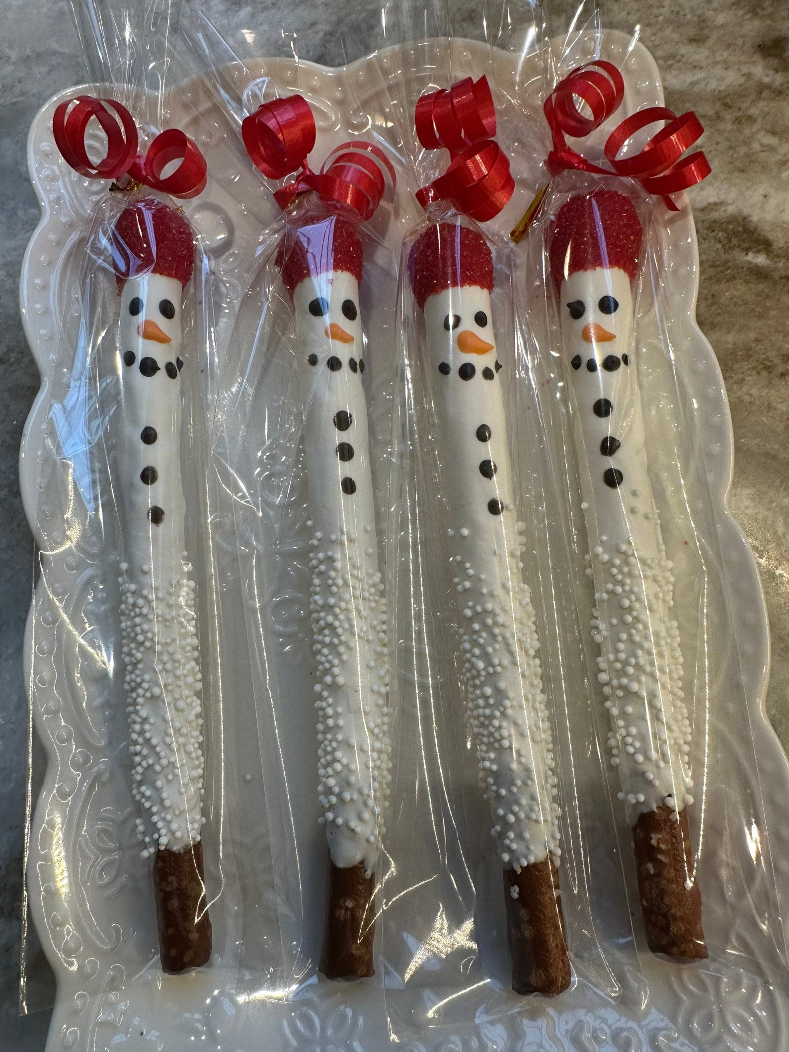 12-snowmen Chocolate Covered Pretzels for Party Favors/snowman Party - Etsy