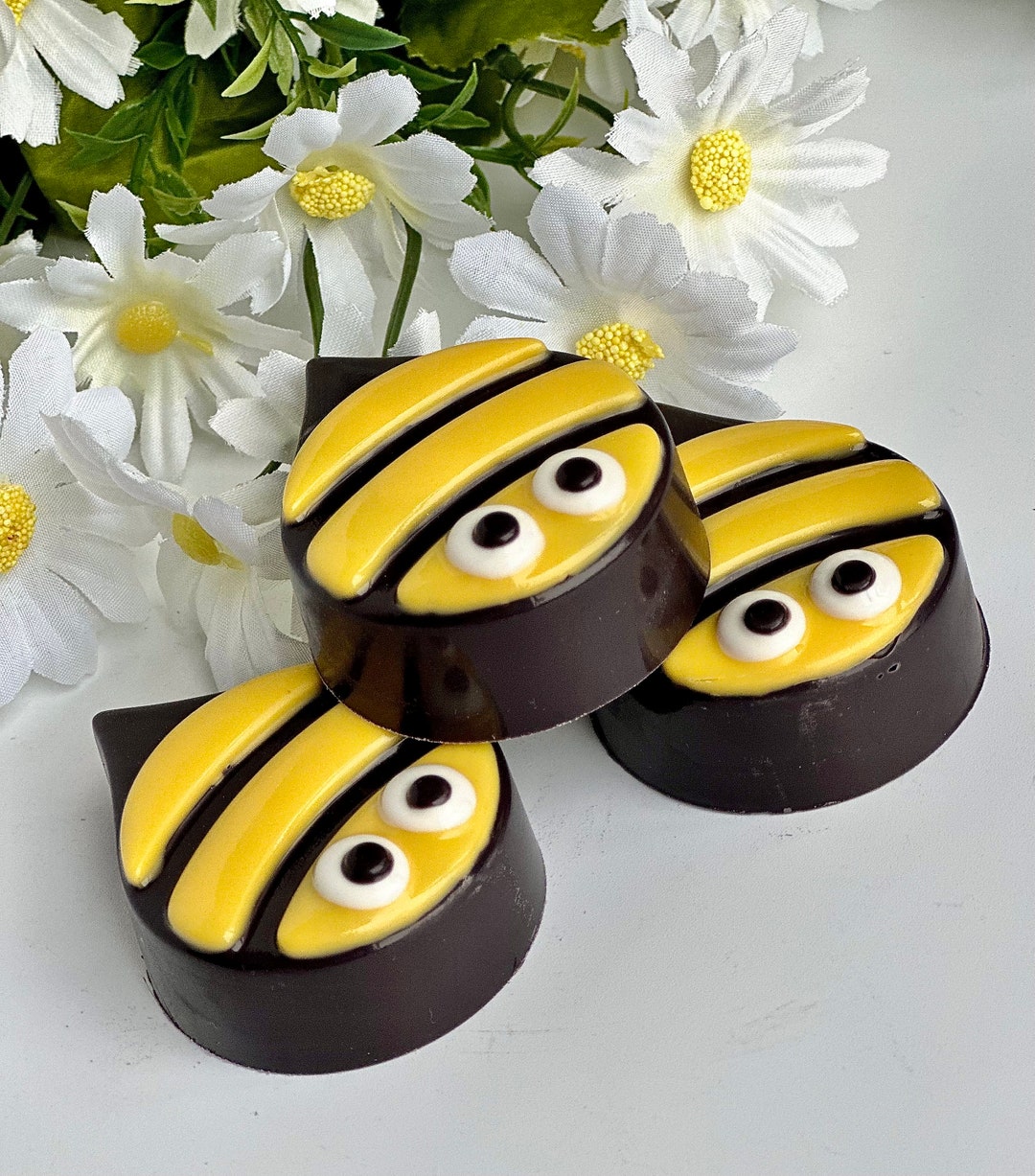 12-bumble Bee Chocolate Covered Oreos for Birthday Party/party Favors ...