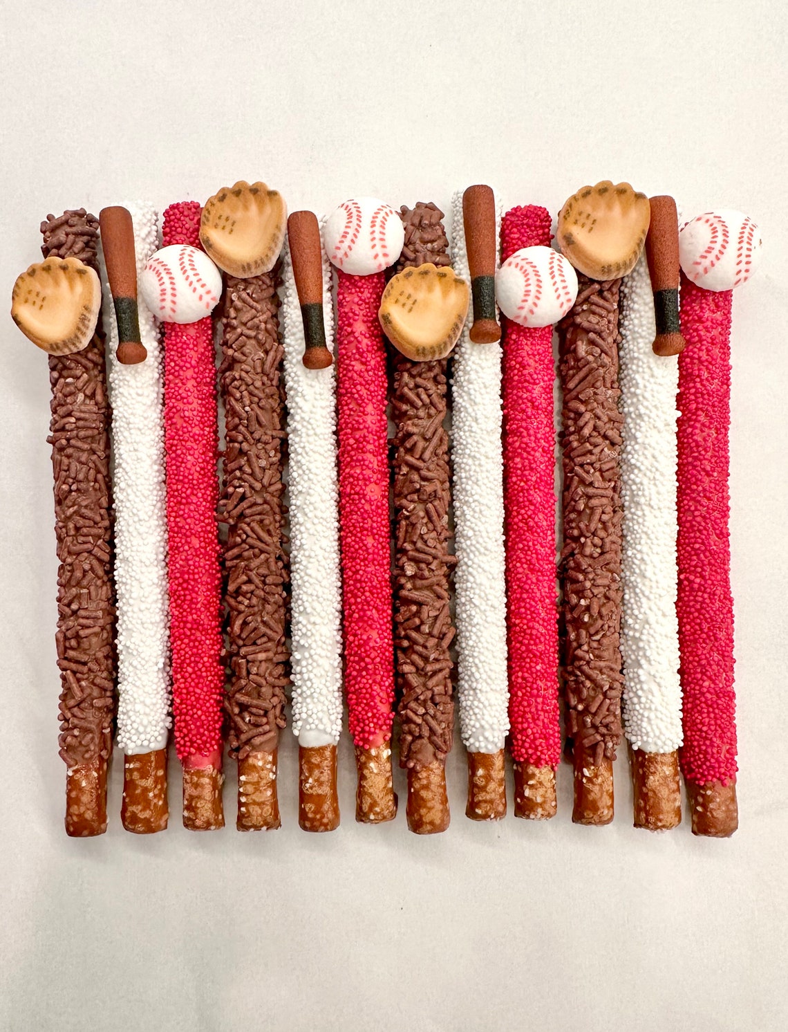 12-baseball Themed Chocolate Covered Pretzel Rods for Baseball Party ...