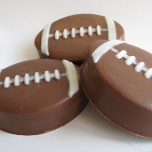 12-football Themed Chocolate Covered Oreos - Etsy