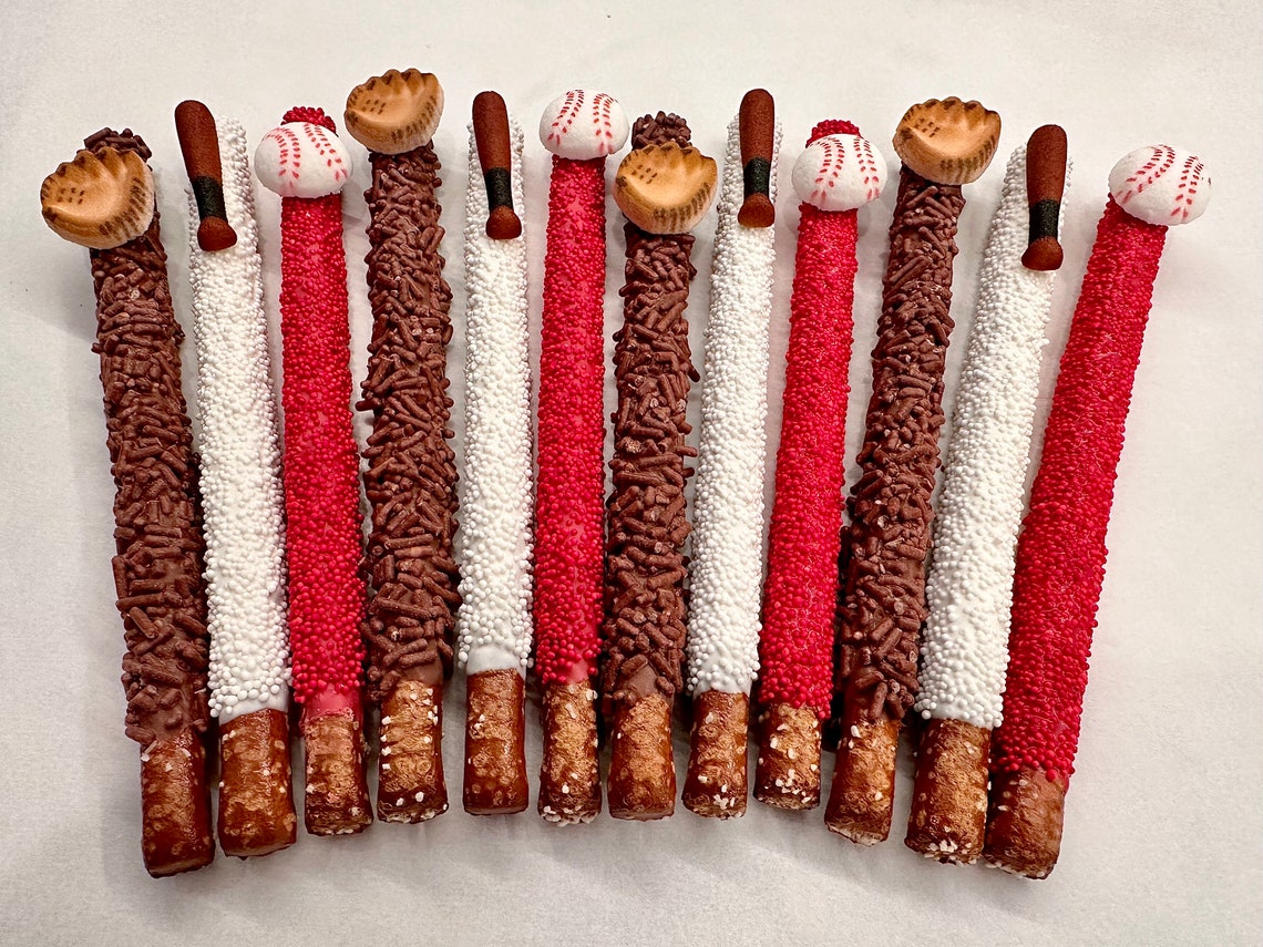 12-baseball Themed Chocolate Covered Pretzel Rods for Baseball Party ...