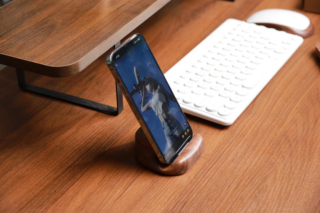 Handcrafted Walnut Sofa Phone Stand: Elegant Desk Organizer - Etsy