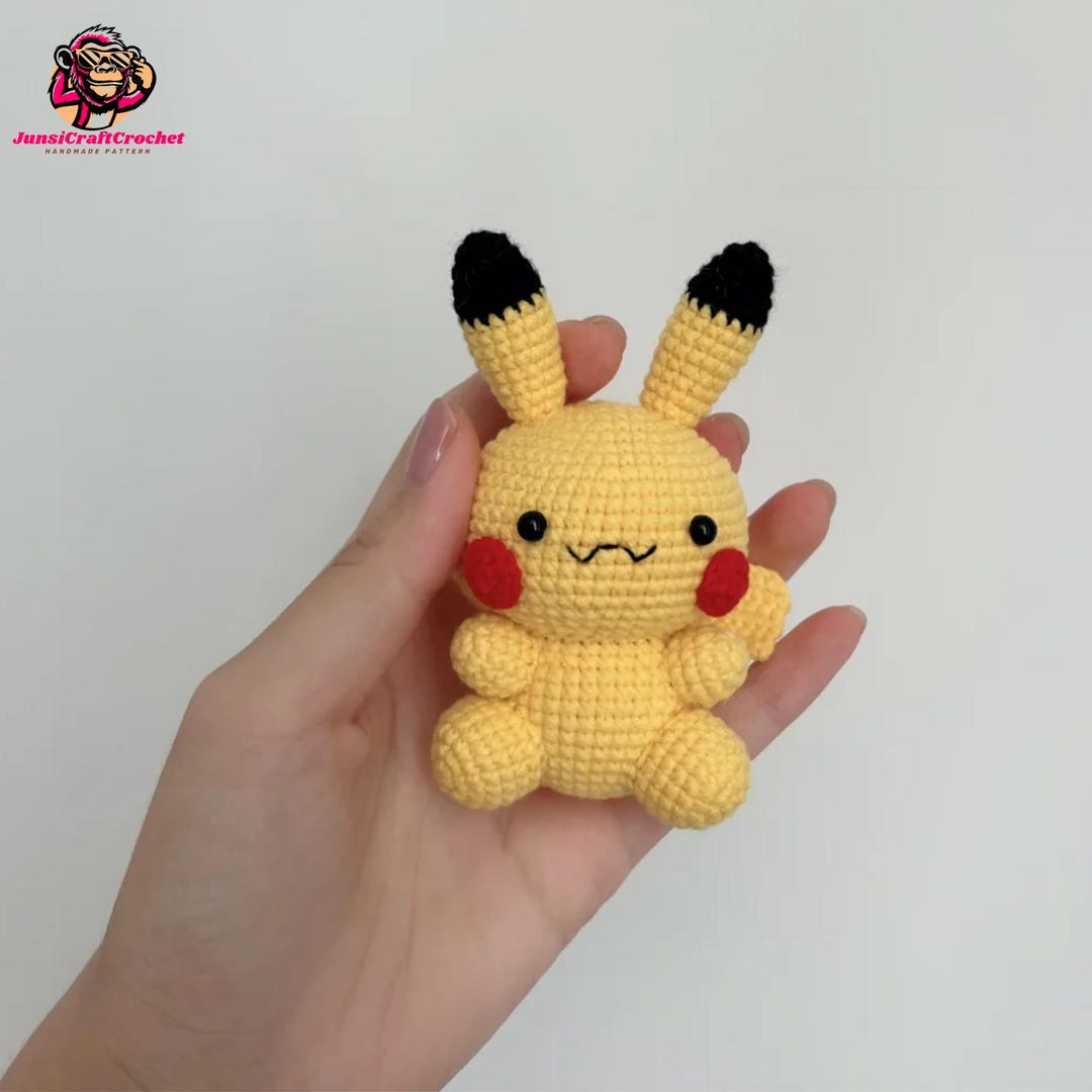 MINI PIKACHU Amigurumi Crochet Pattern | Keychain Crochet Pattern ...