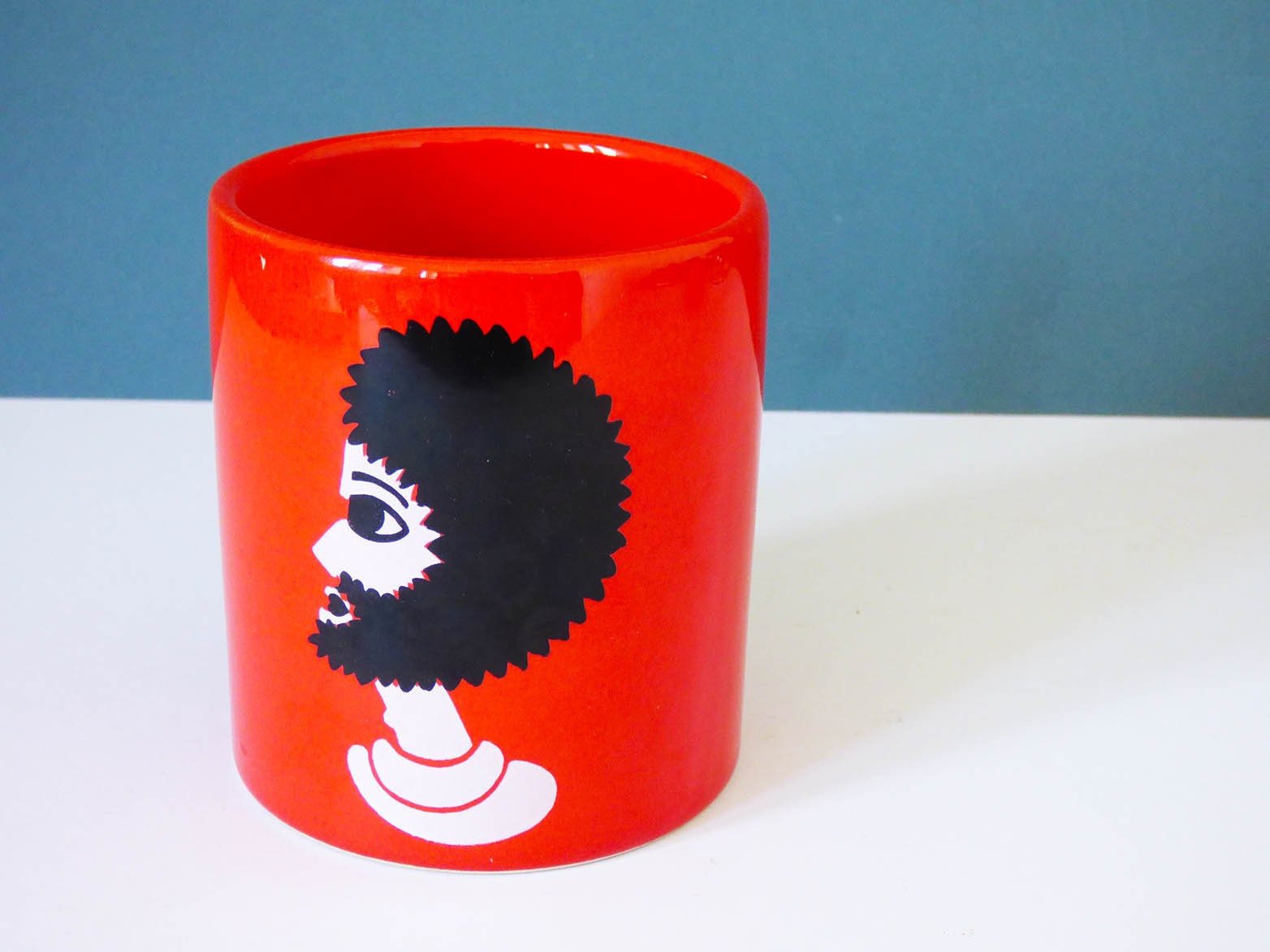 Vintage Waechtersbach ceramic beaker / pen pot