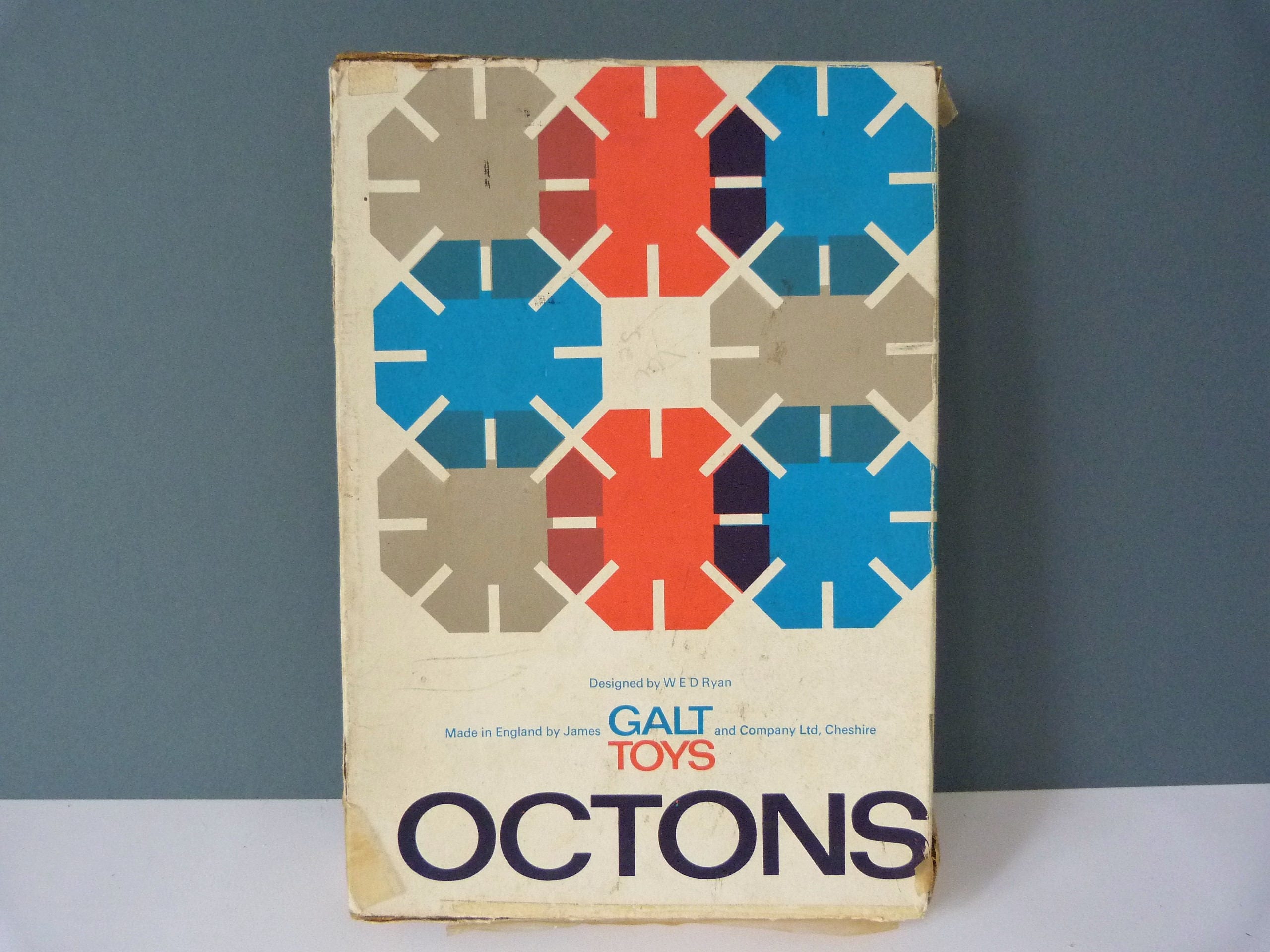 Octons Galt toys a vintage classic