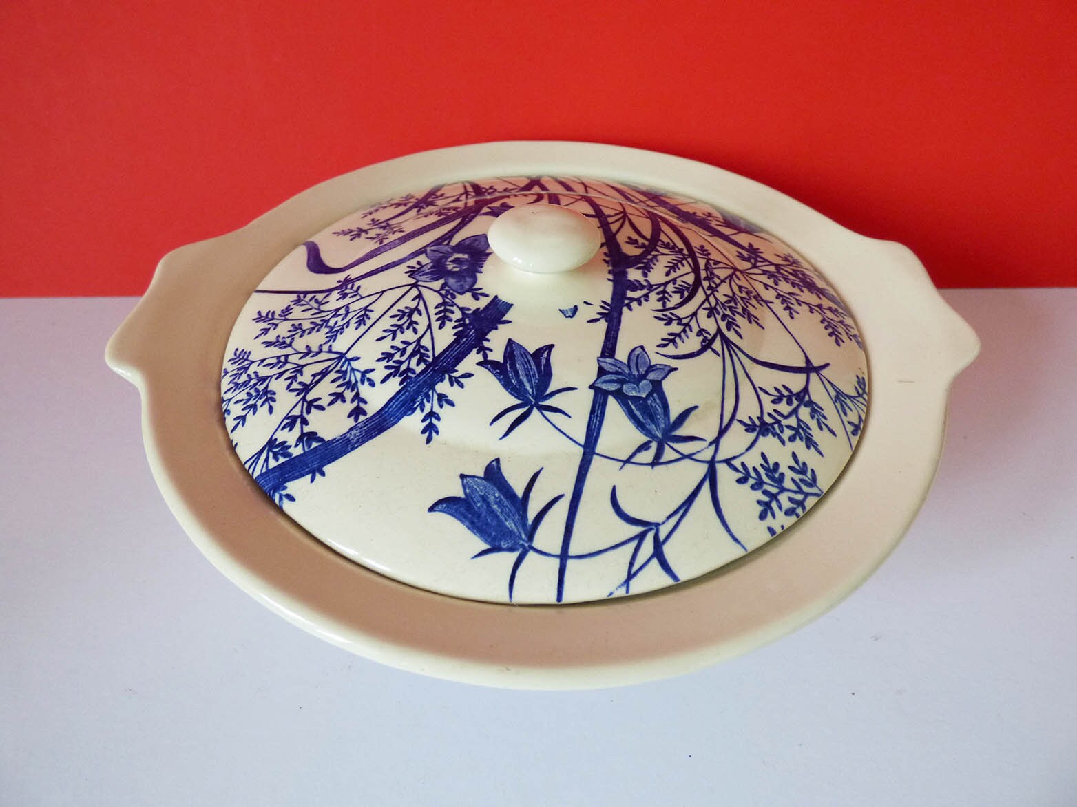 English Ironware tableware bluebell serving Dish