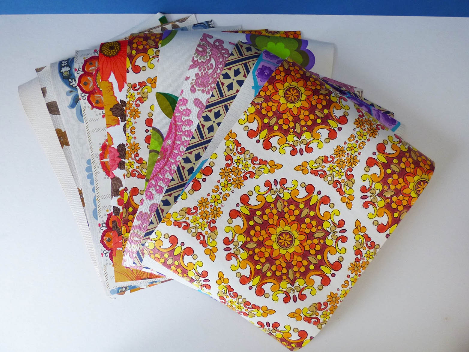 A4 Vintage retro wallpaper sample pack 10 sheets