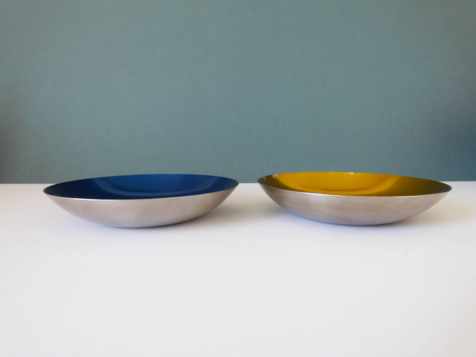 Viners dishes anodised stainless steel x 2