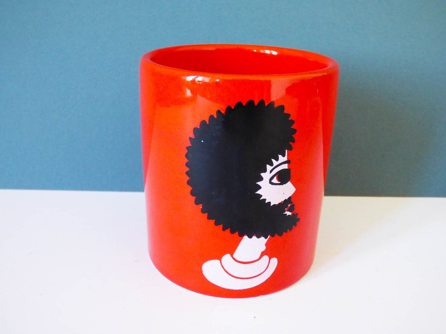 Vintage Waechtersbach ceramic beaker / pen pot