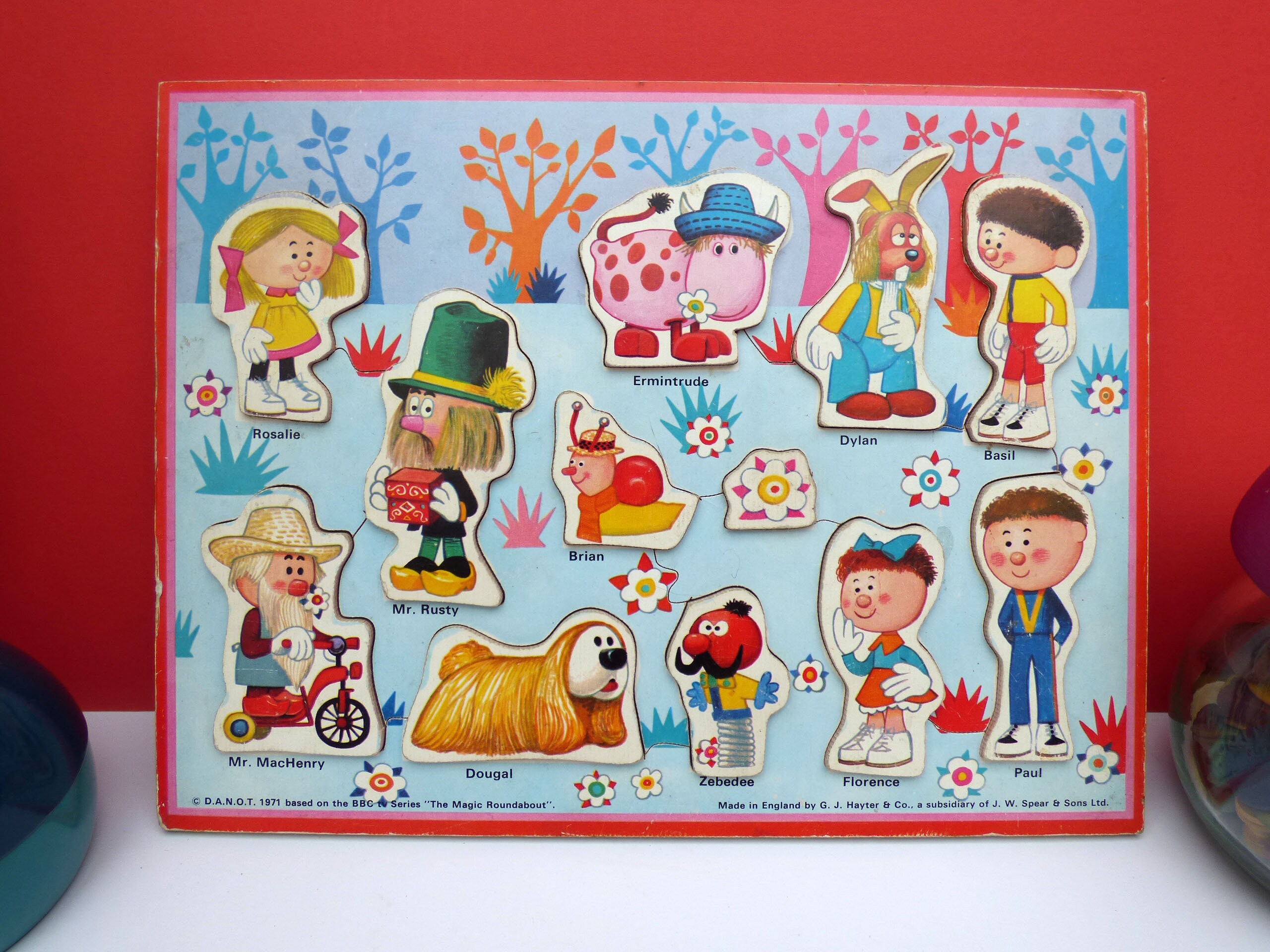 Vintage wooden Magic roundabout tray puzzle