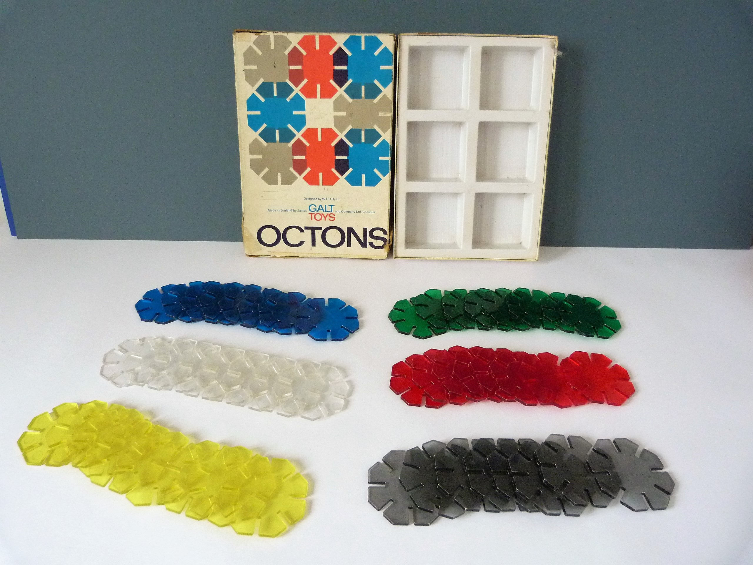 Octons Galt toys a vintage classic
