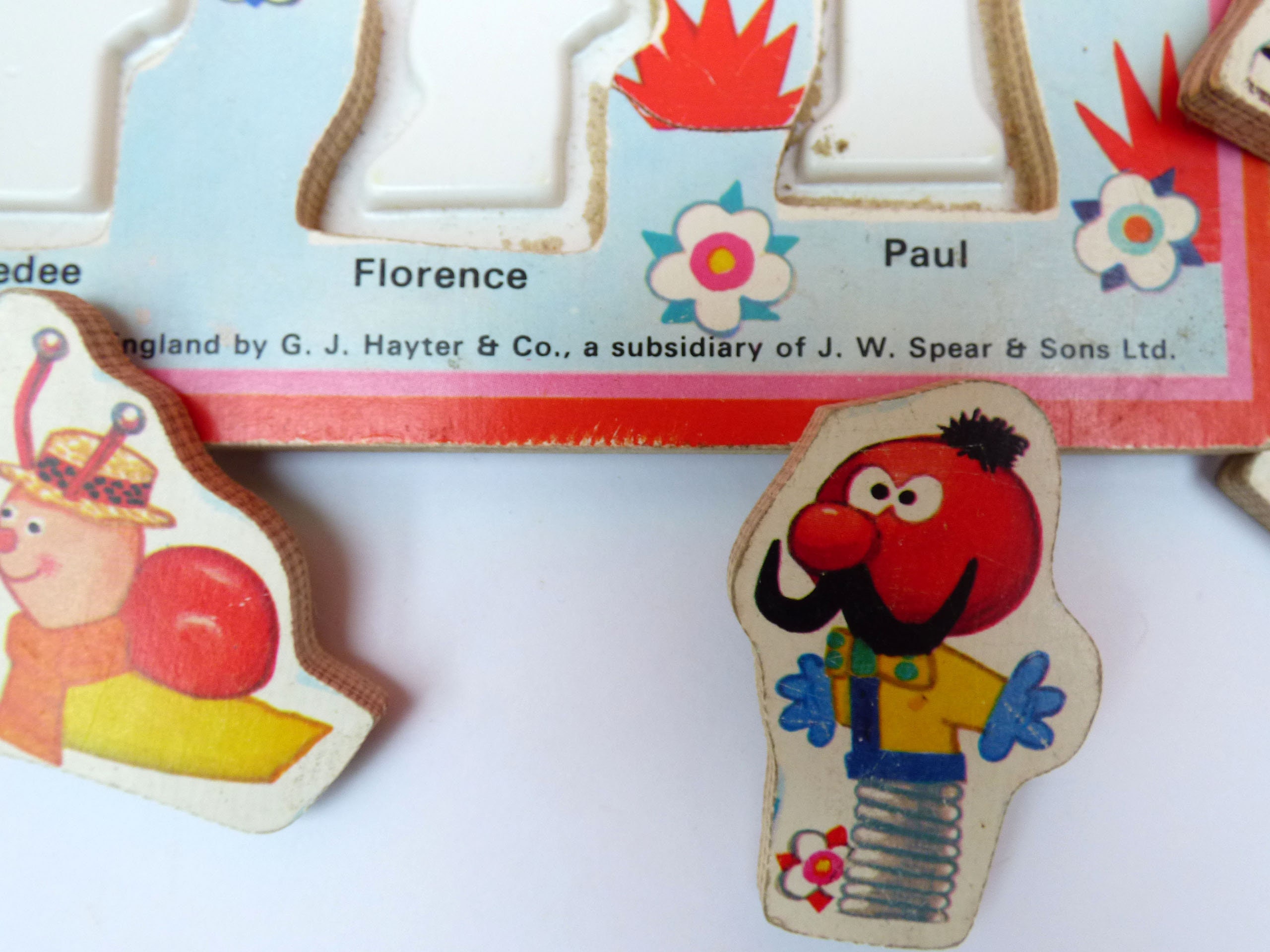 Vintage wooden Magic roundabout tray puzzle