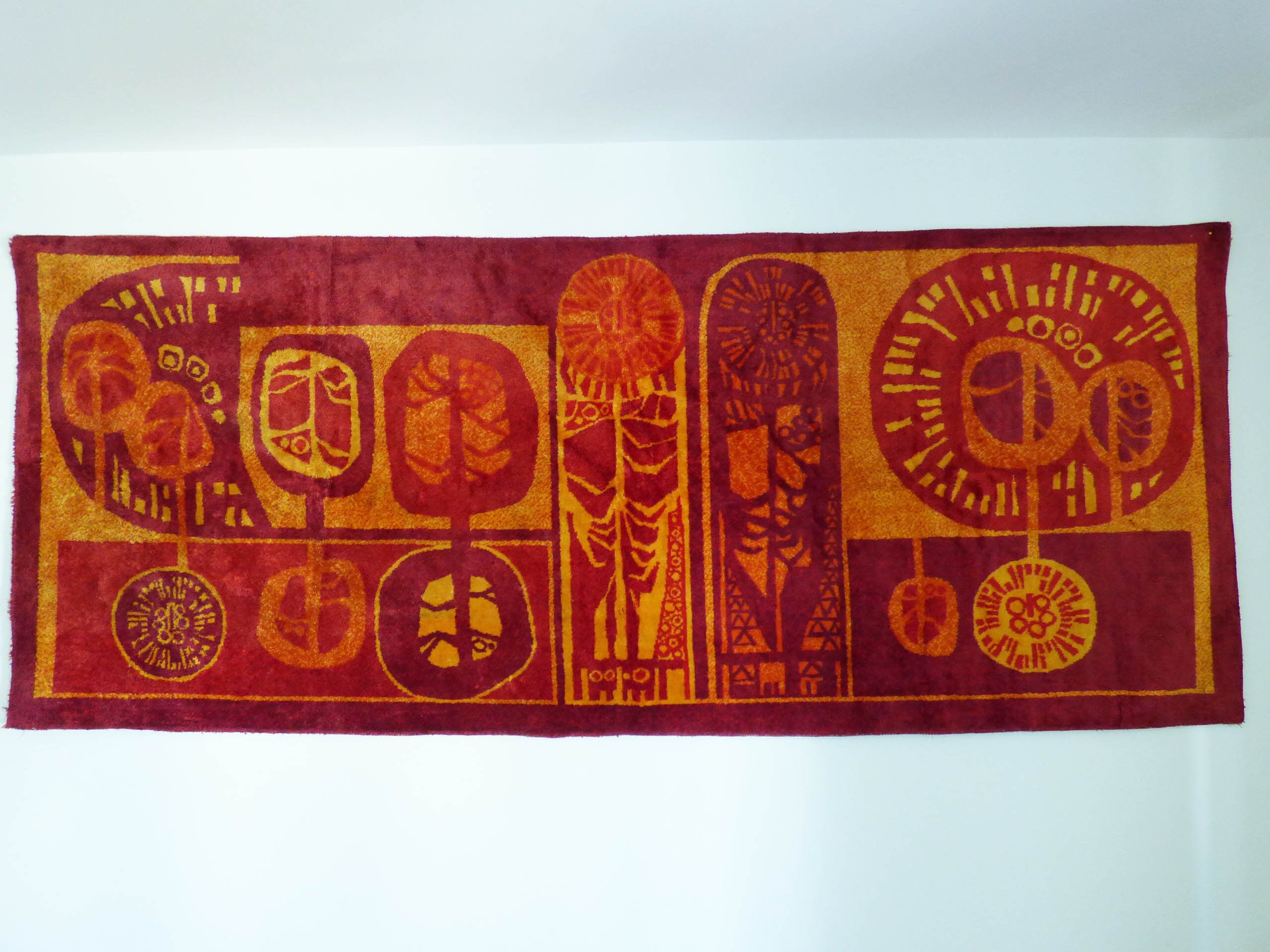 Vintage wall hanging / fine rug MCM Abstract design