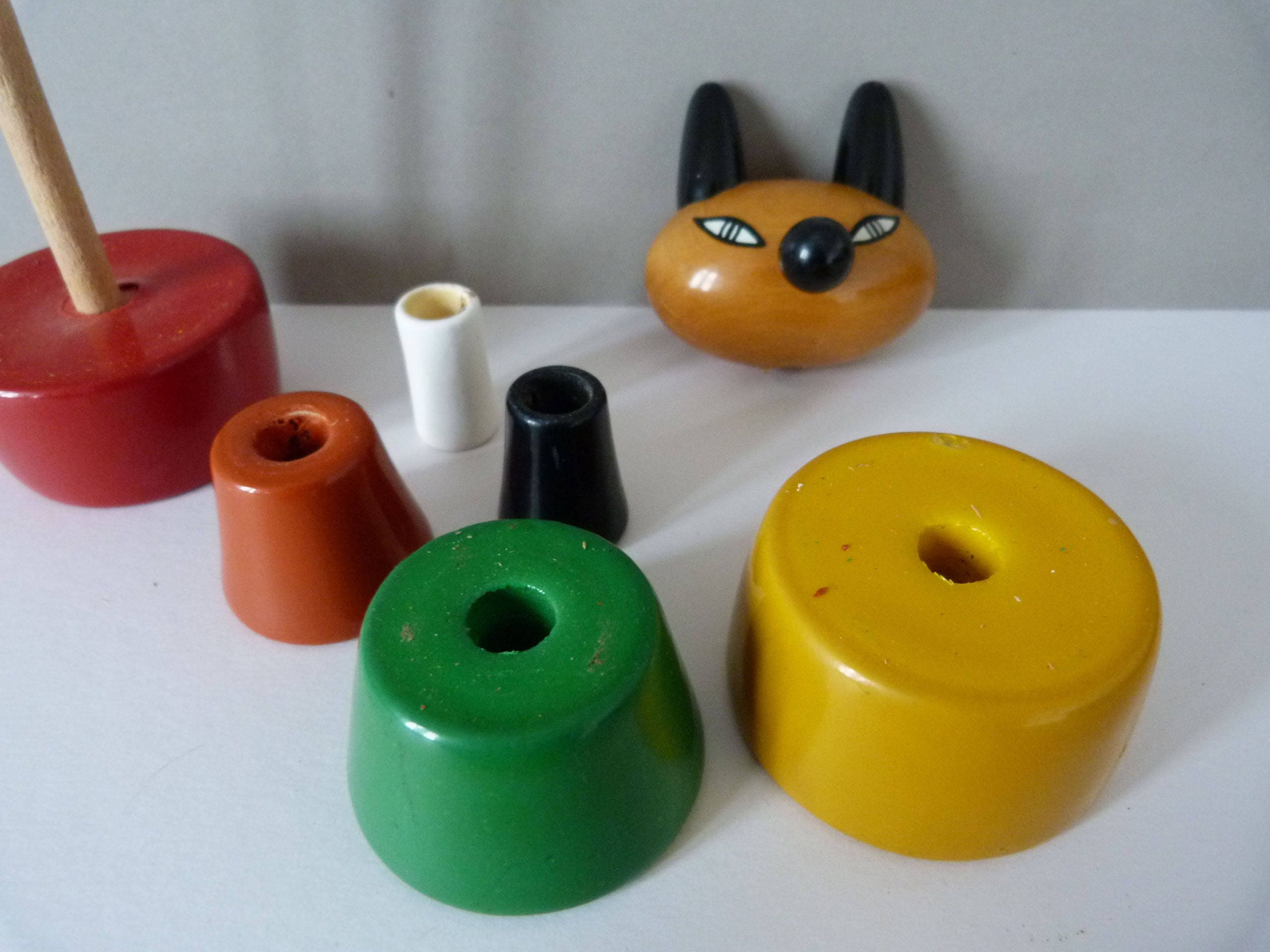 Vintage Kouvalias cat stacking tower toy