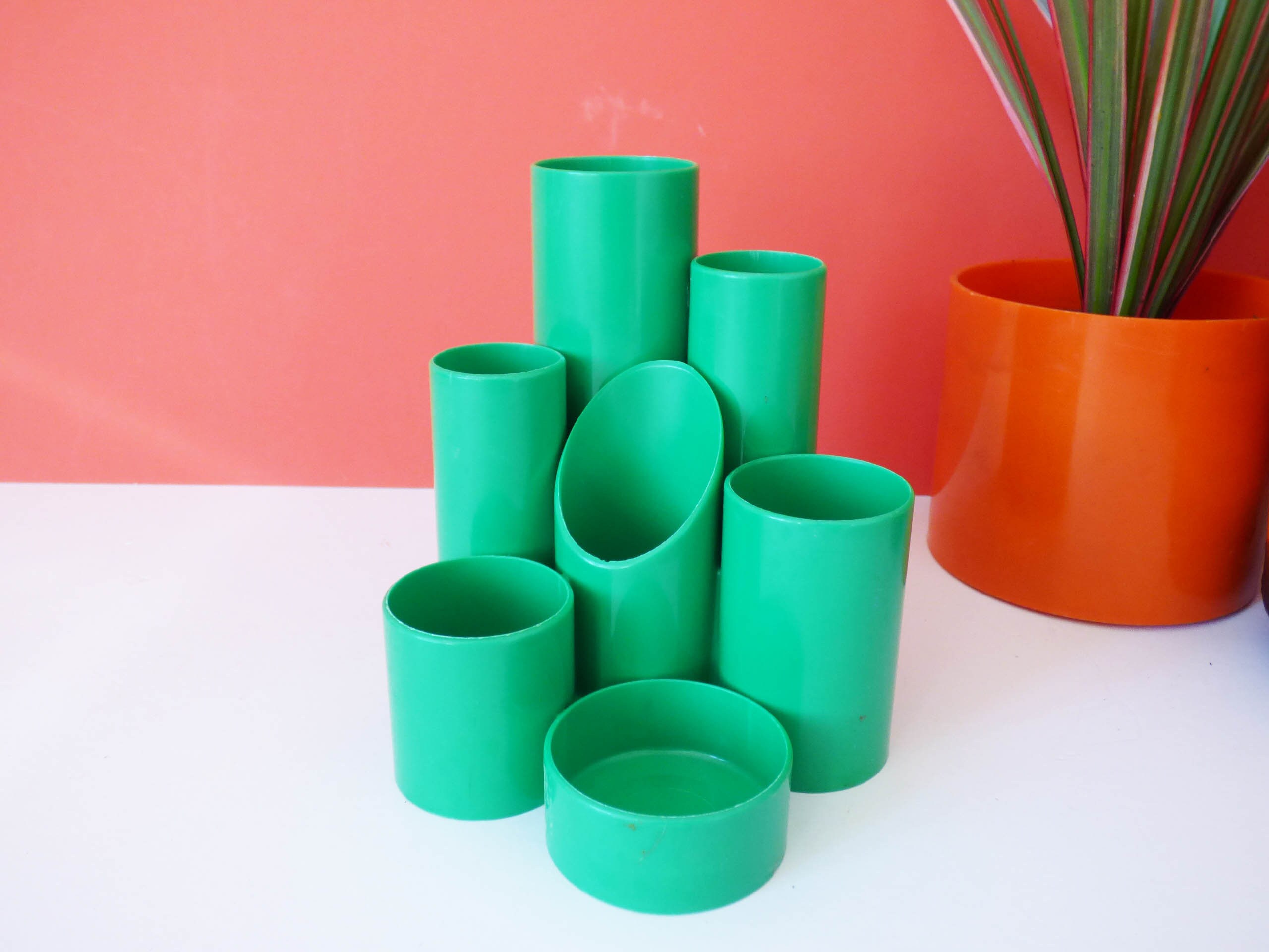 Helix desk tidy pen pot