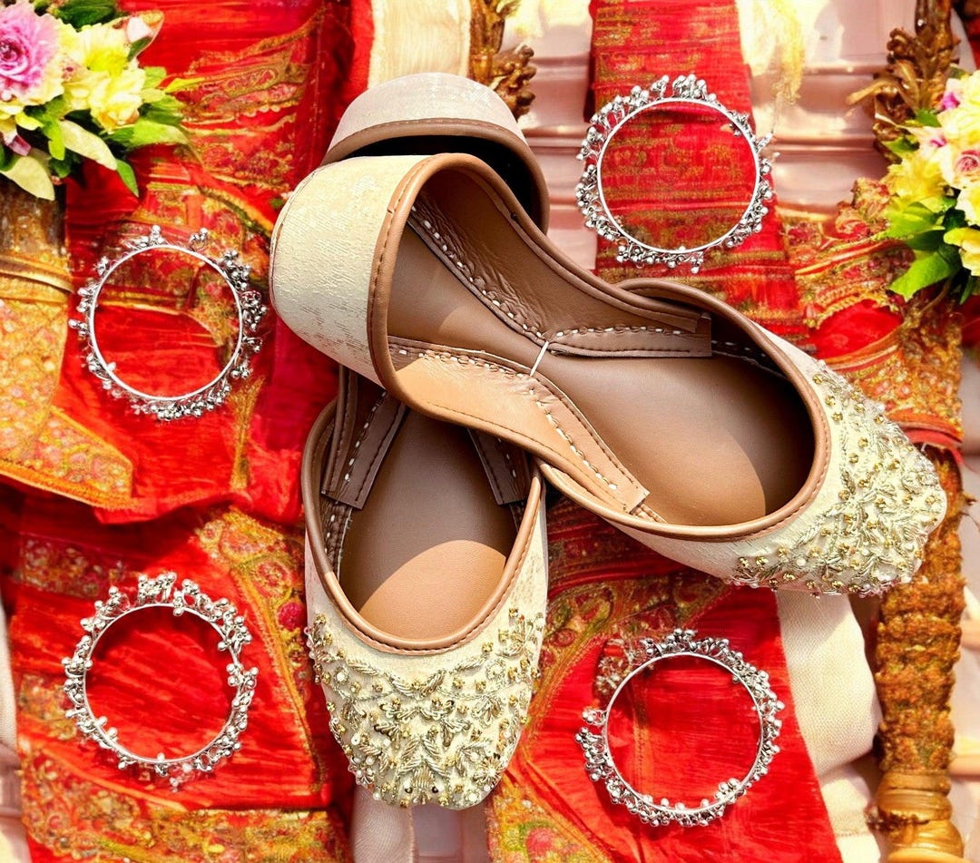 Gold Zari Work Bridal Jutti Handmade Indian Wedding Flats,gold Juti ...