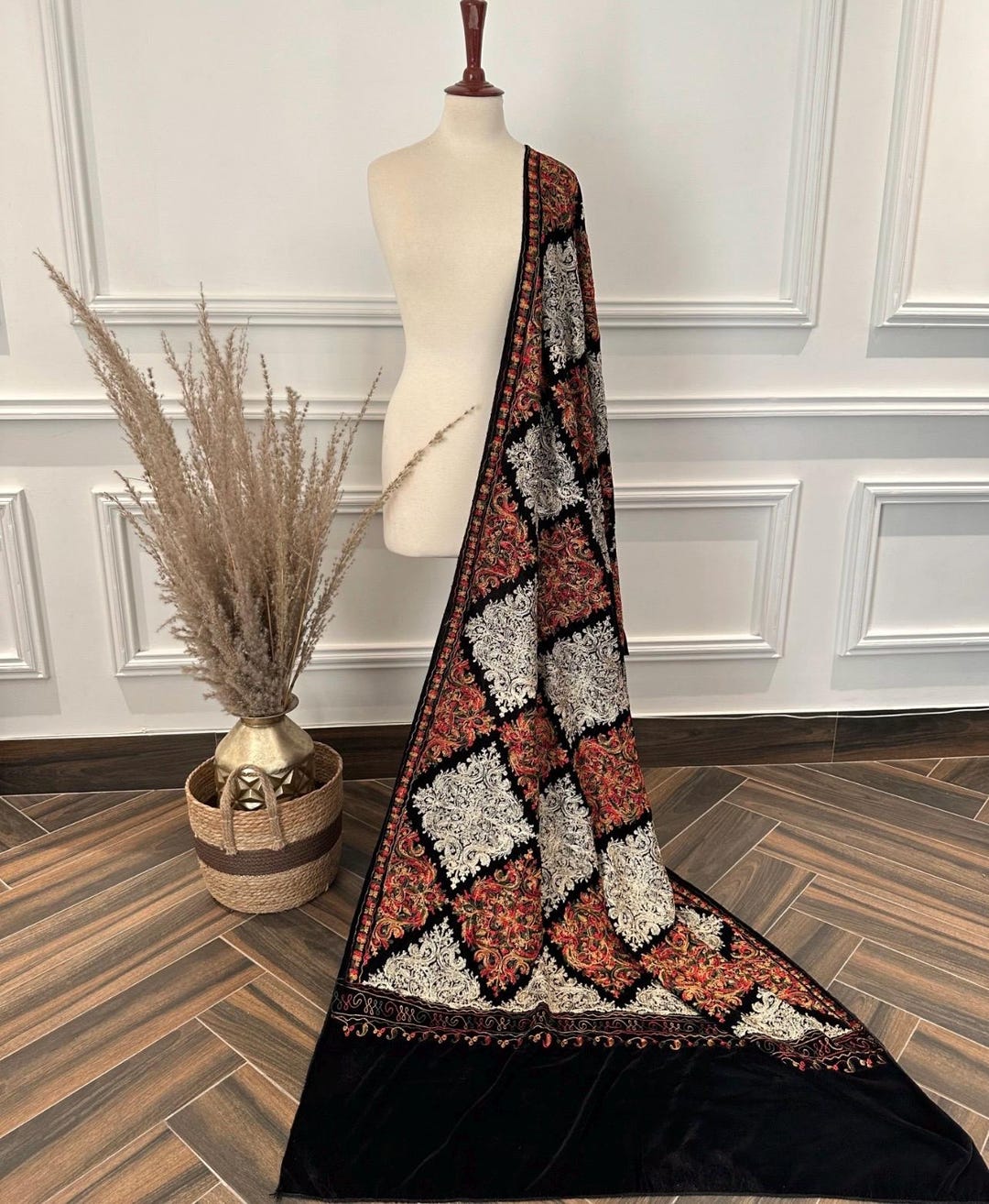 Embroidered Black Velvet Kashmir Shawl: Elegant Evening Wrap - Etsy