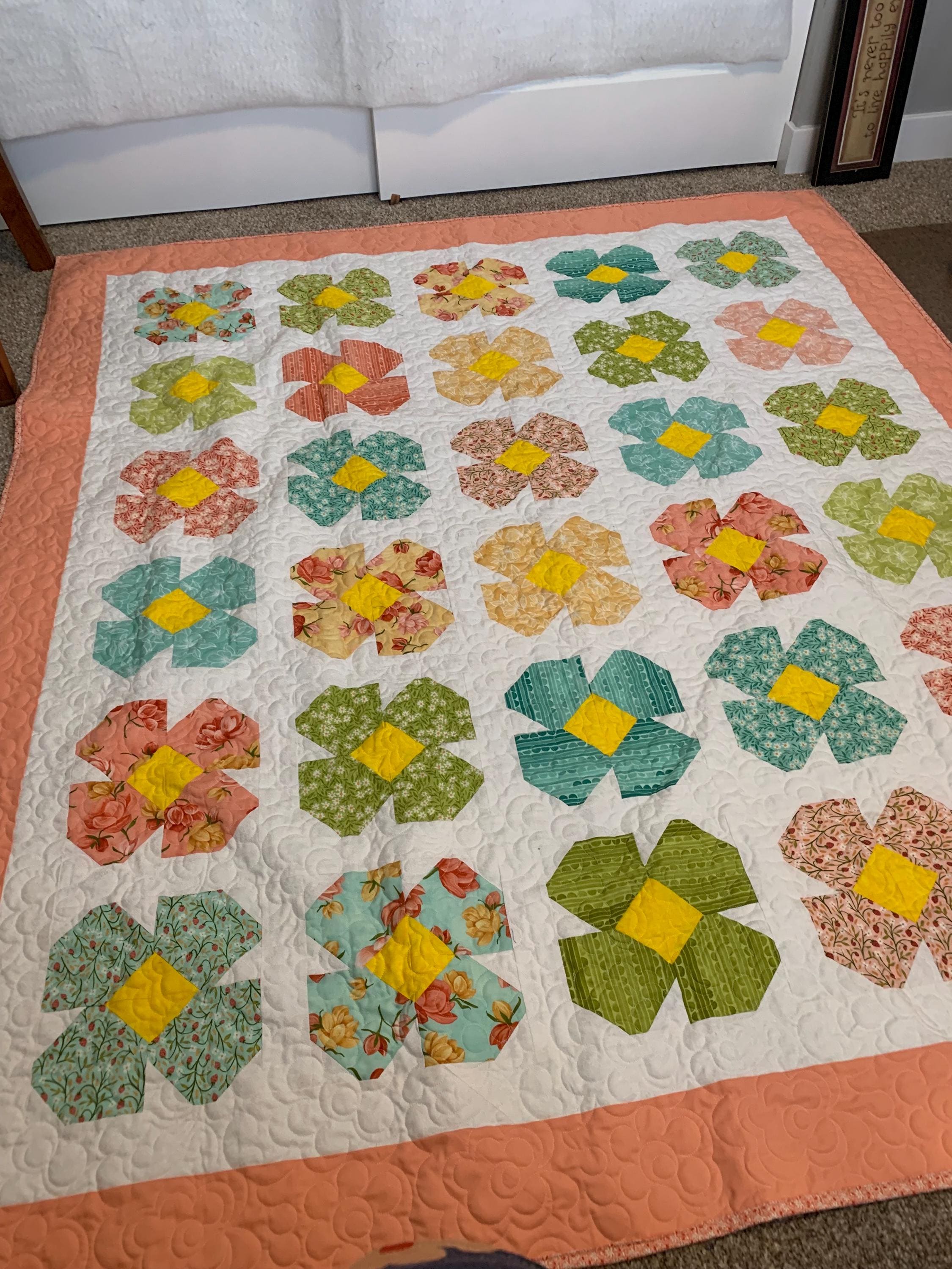 Daisy Flower Quilt 66x76 - Etsy