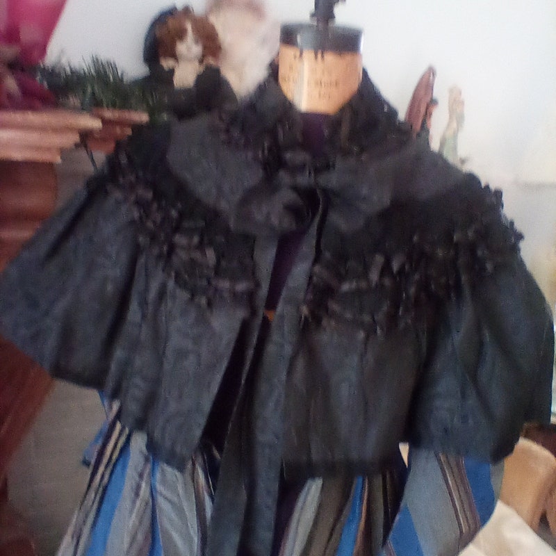 Victorian Cape - Etsy