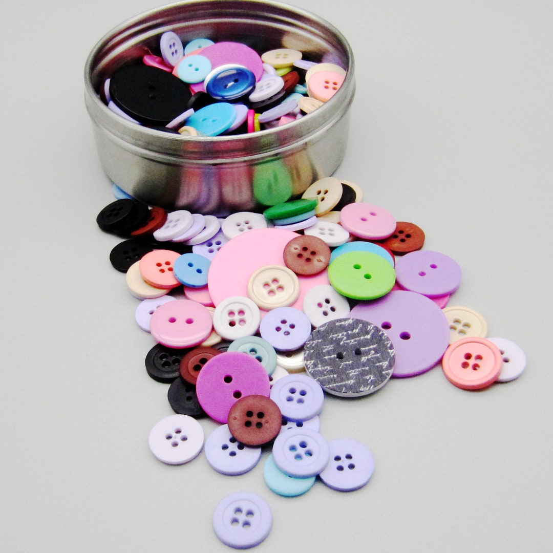 200 Assorted Buttons in Assorted Colors and Sizes, Glitter, Pink, Green ...