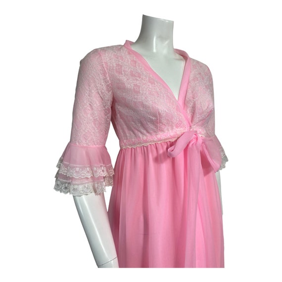 Vintage Pink Chiffon Robe / Negligee / 1960s / Linda … - Gem