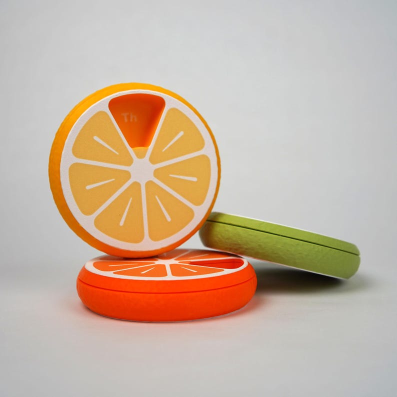 Loopfruit Citrus Pill Organizer – Fun 7-day Weekly Pill Case, Travel ...