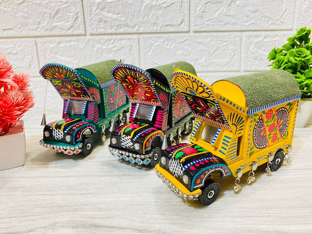 TRUCK ART Miniature, Truck Art Table Decor, Truck Art Decorative Truck ...
