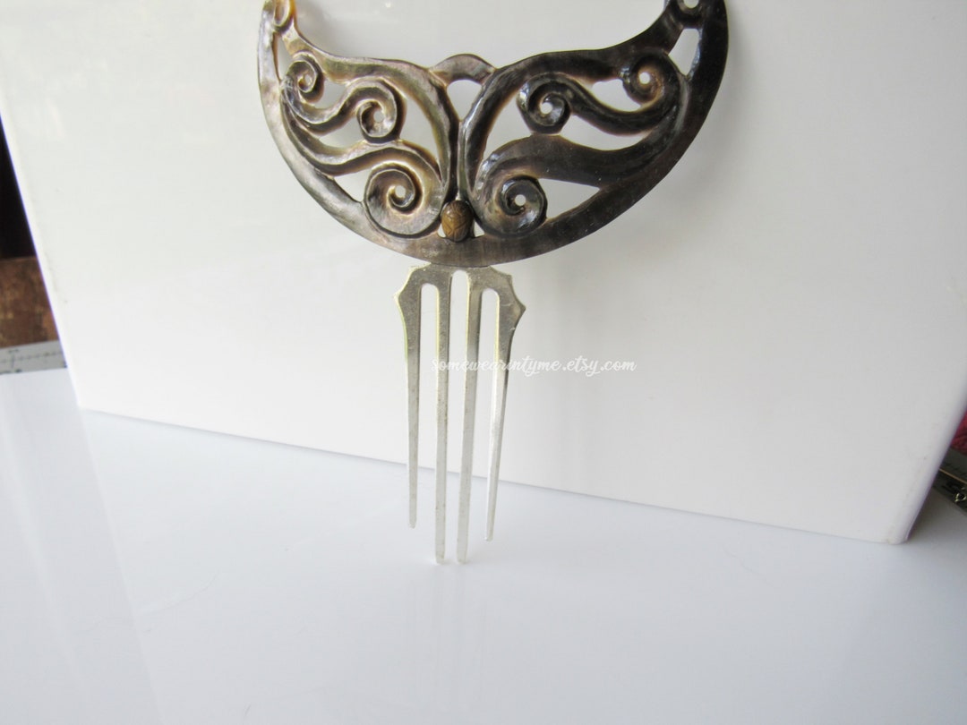 Mother of Pearl Hair Comb - Whale Tail, Victorian Wedding, Decorative ...