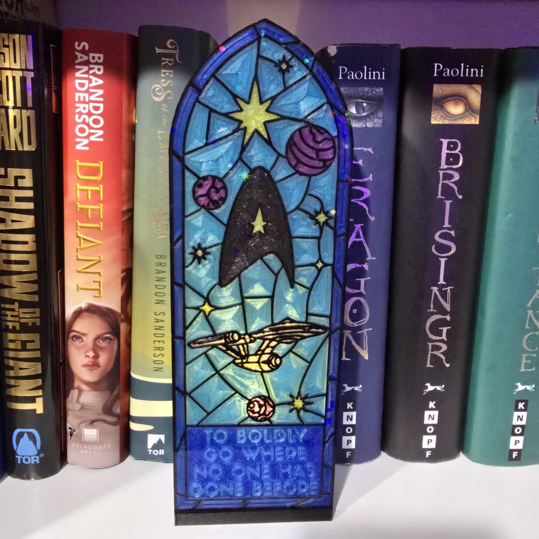 Shimmering Star Emblem Stained Glass Book Nook, Boldly Go 3D Printed ...