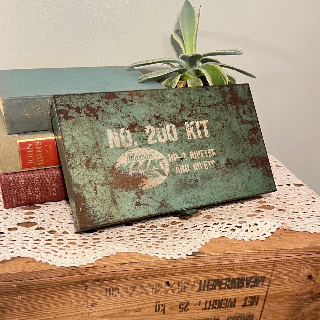 Marson Klik Fast Vintage Mid Century Rusted No. 200 Kit Rivet Tin Box ...