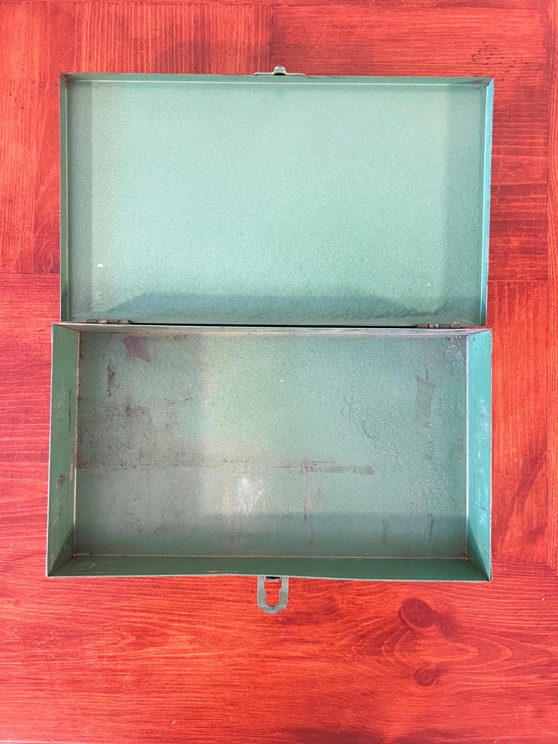 Marson Klik Fast Vintage Mid Century Rusted No. 200 Kit Rivet Tin Box ...