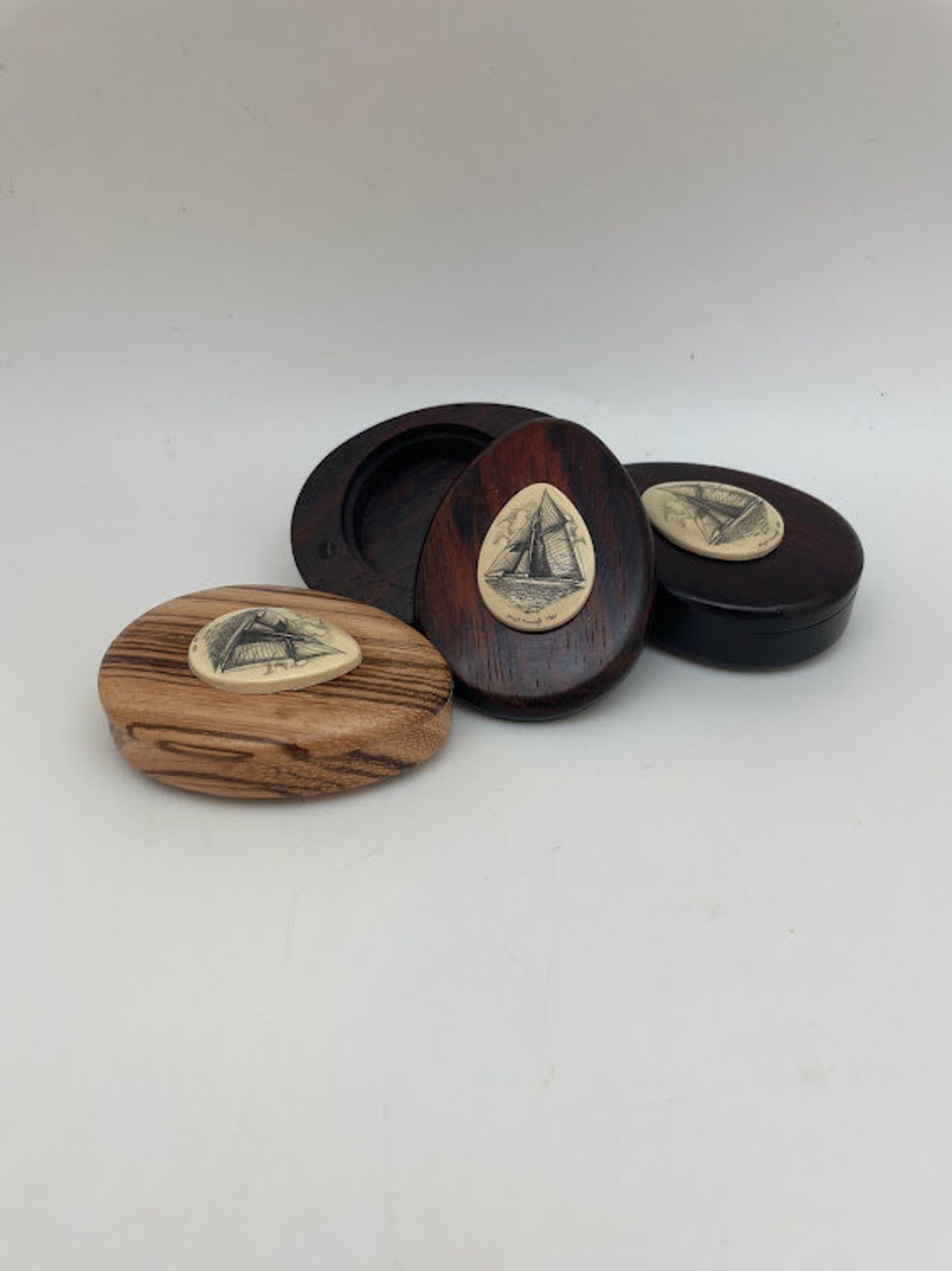 Guitar Pick Box - Polymer Scrimshaw Top - Etsy