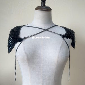 Shiny Handmade Scalemail Shoulder Armor, Silver Scalemaille Chain ...