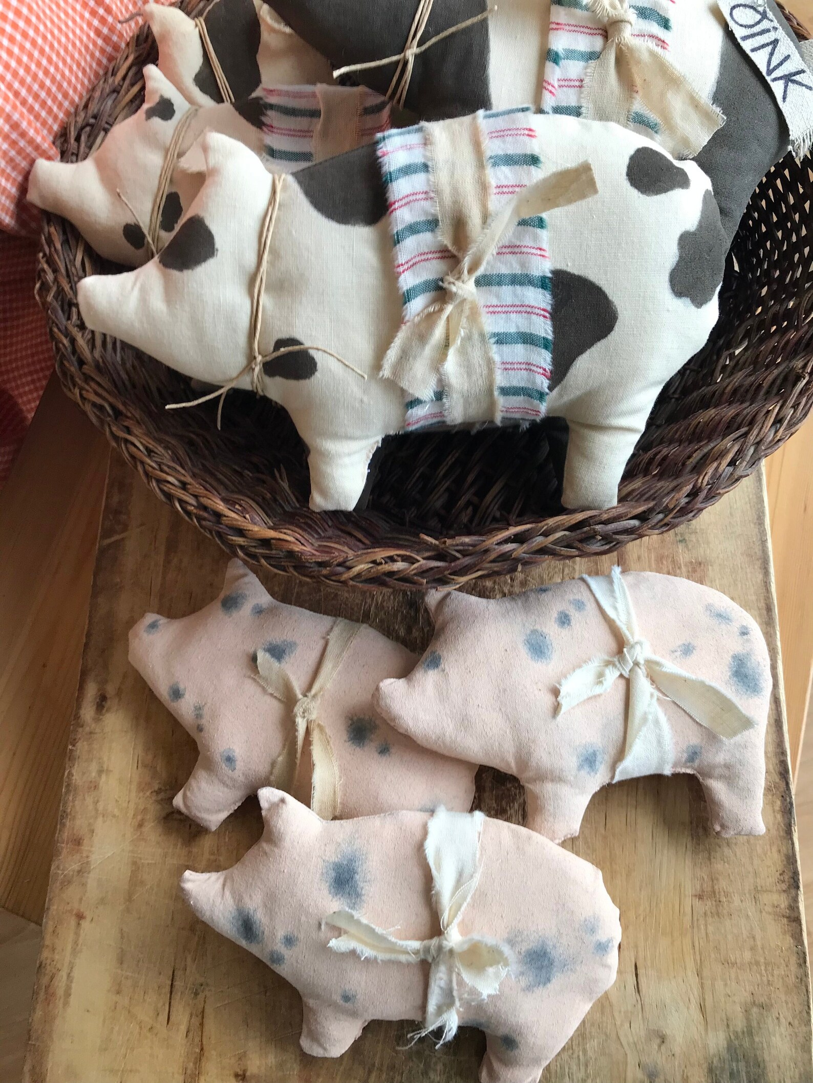 Primitive Rustic Farmhouse Pig and Piglet Set Bowl Filler/tiered Tray ...