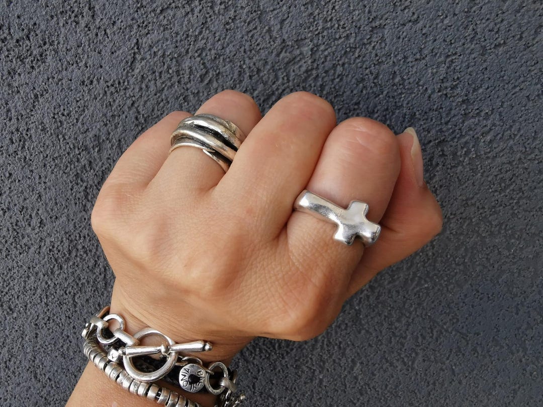 Adjustable Cross Ring: Silver Plated Pewter Chunky Rock Style Band Ring ...