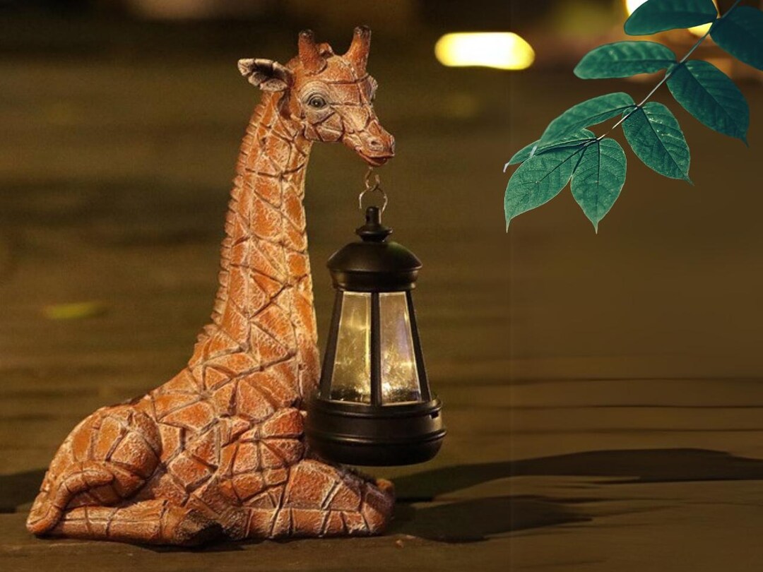 Imitation Stone Giraffe Solar Chandelier Garden Sculpture Decoration ...