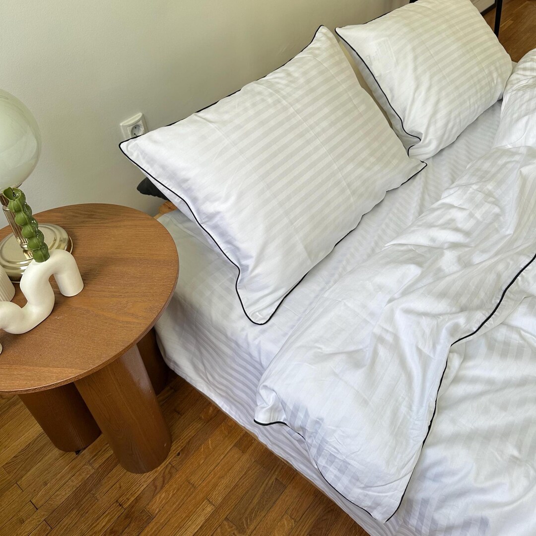 White Stripe Cotton Bedding Set With Piped Edges, Modern Hotel Style ...