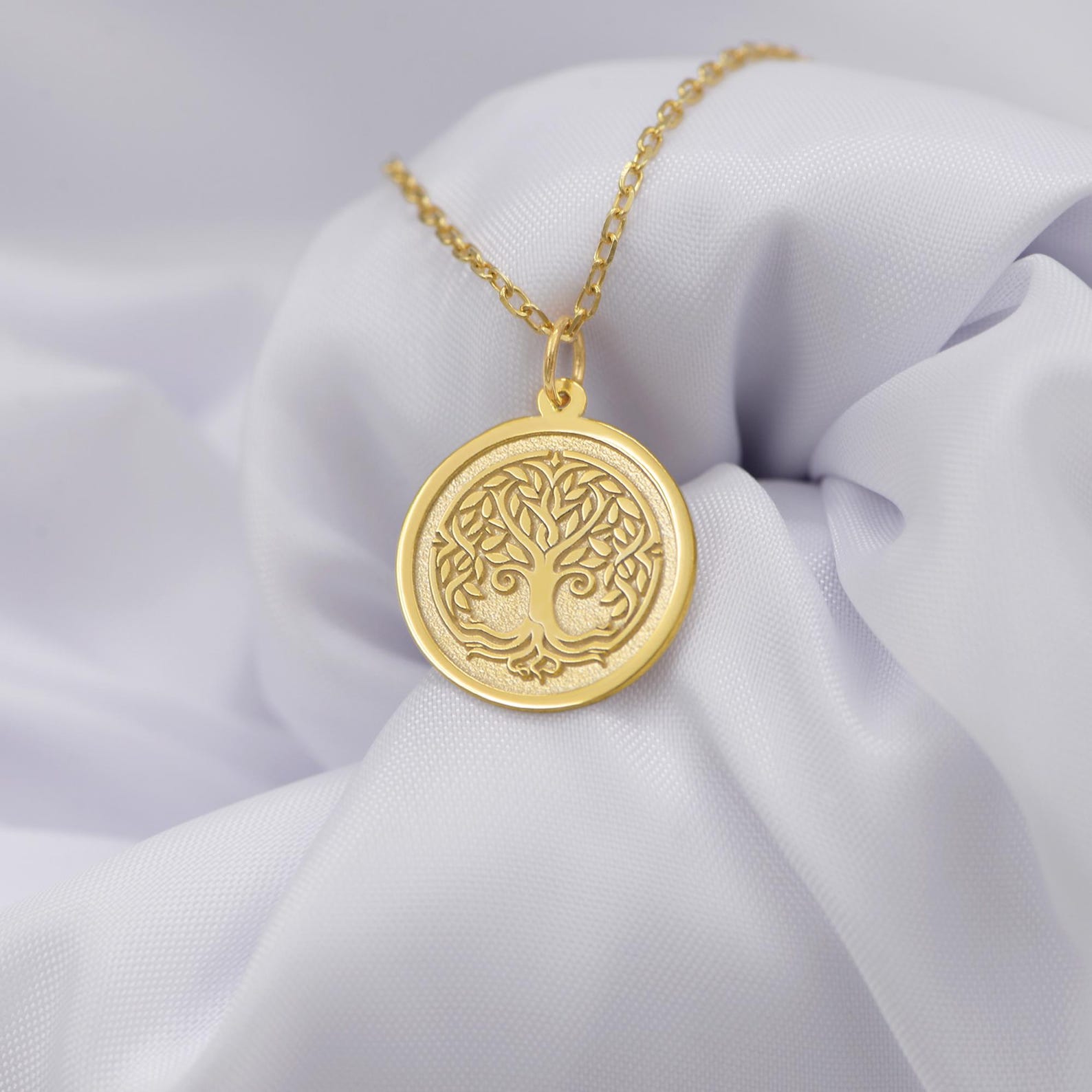 14K Solid Gold Tree of Life Necklace: Celtic Family Roots Pendant ...