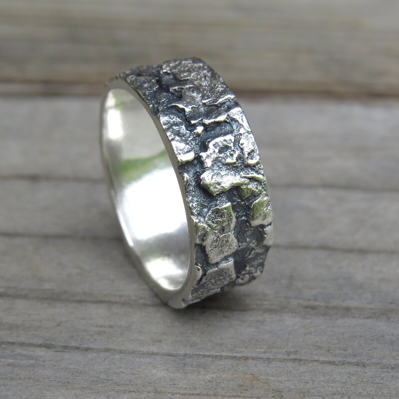 Rustic Wedding Band - Etsy